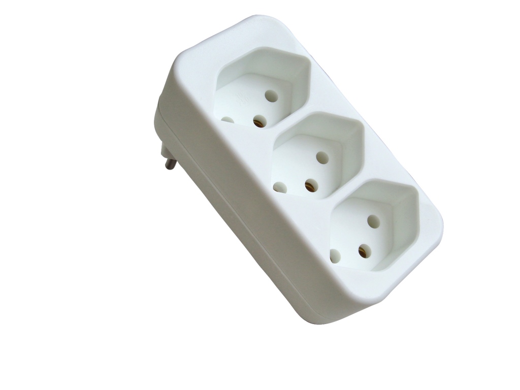 1035 - Mehrfachstecker 230V 10A weiss :: Mehrfachstecker ...